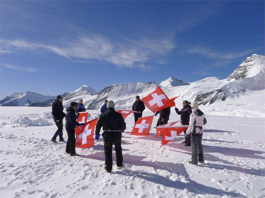 Fahnenschwingen – Ein typisch schweizerisches Rahmenprogramm