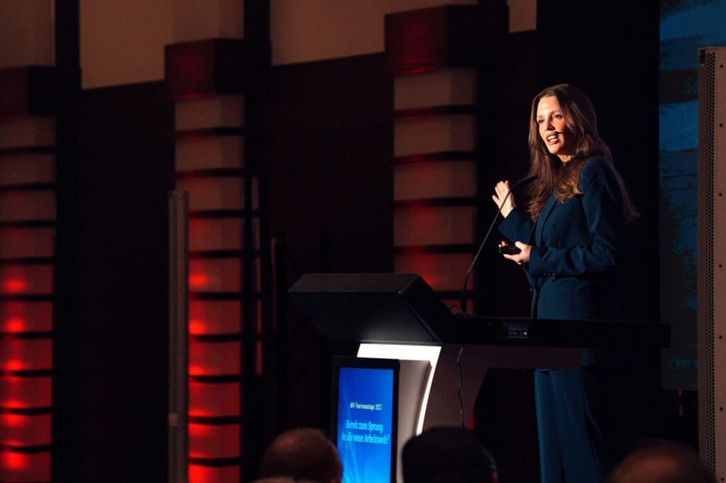 Kirstine Fratz für Vortrag buchen | MICE Service Group